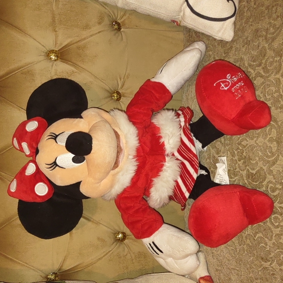 Disney | Holiday | Christmas Minnie Mouse Plush 20 Disney Store Plush ...